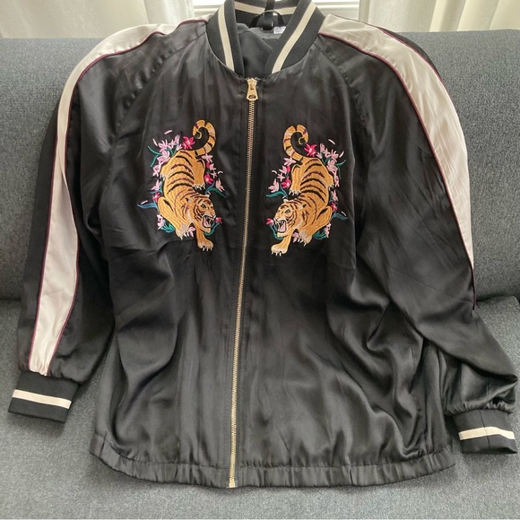 Divided | Jackets & Coats | Womens Embroidered Tigers Silky Jacket2 ...